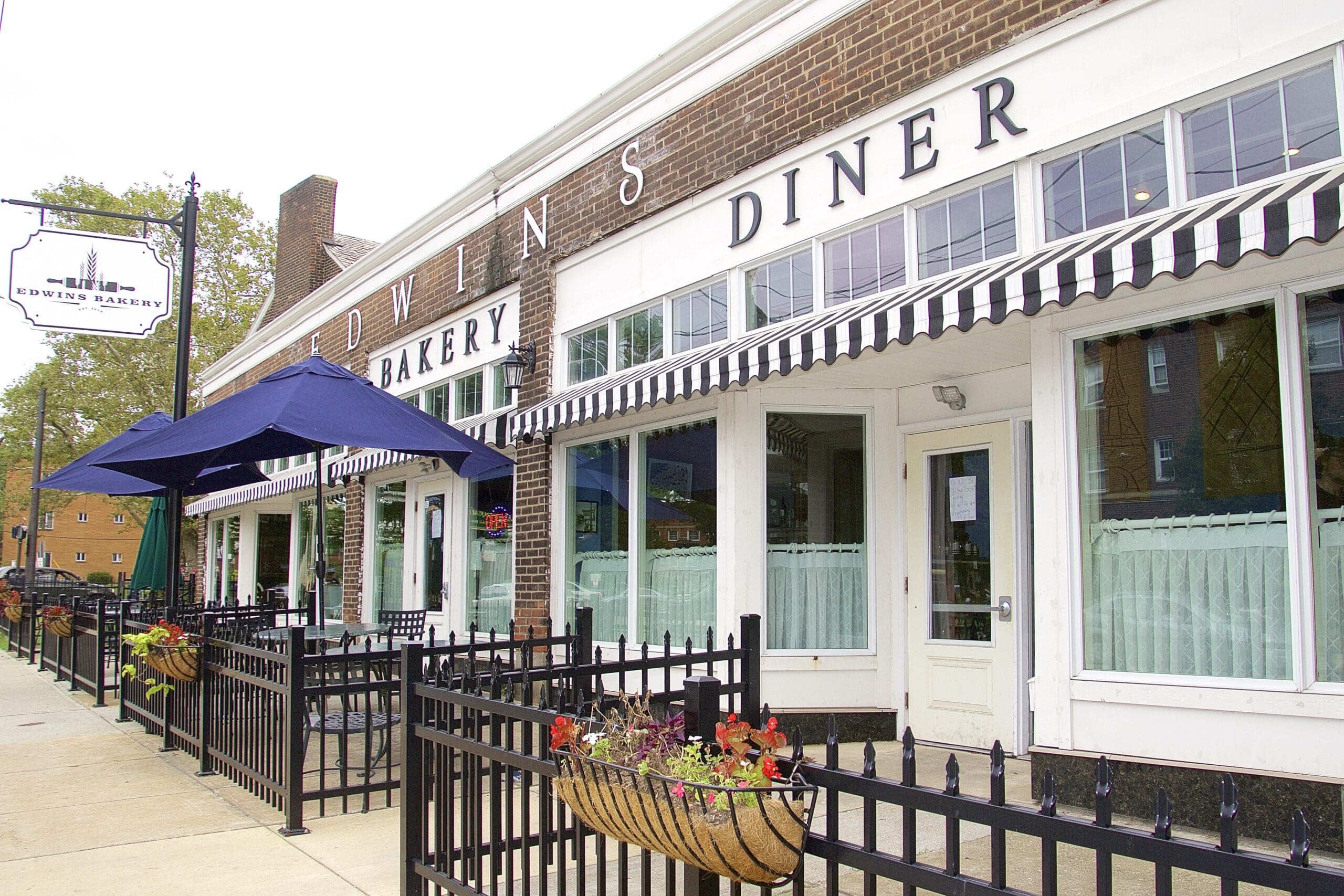 Neighborhoods - Shaker Square Area Development Corporation